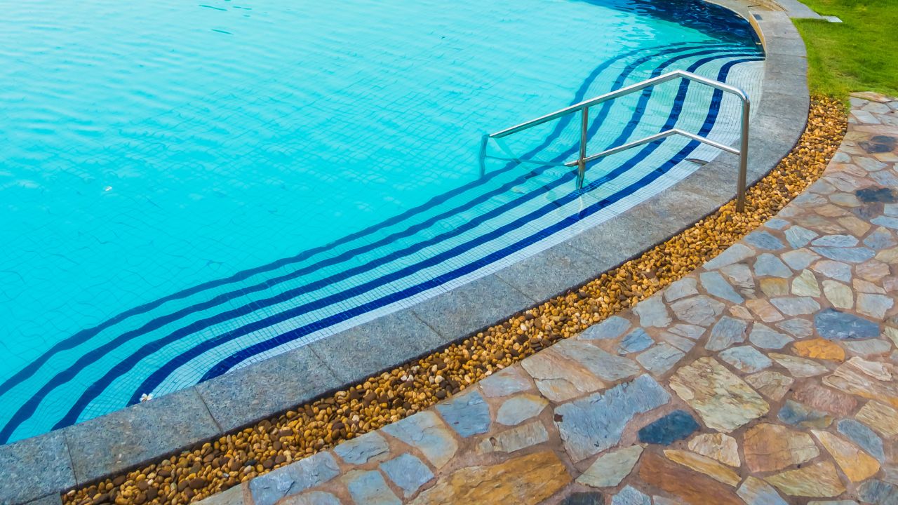 How Much Does A Vinyl Liner Inground Pool Cost? - Pool Cost Guide ...